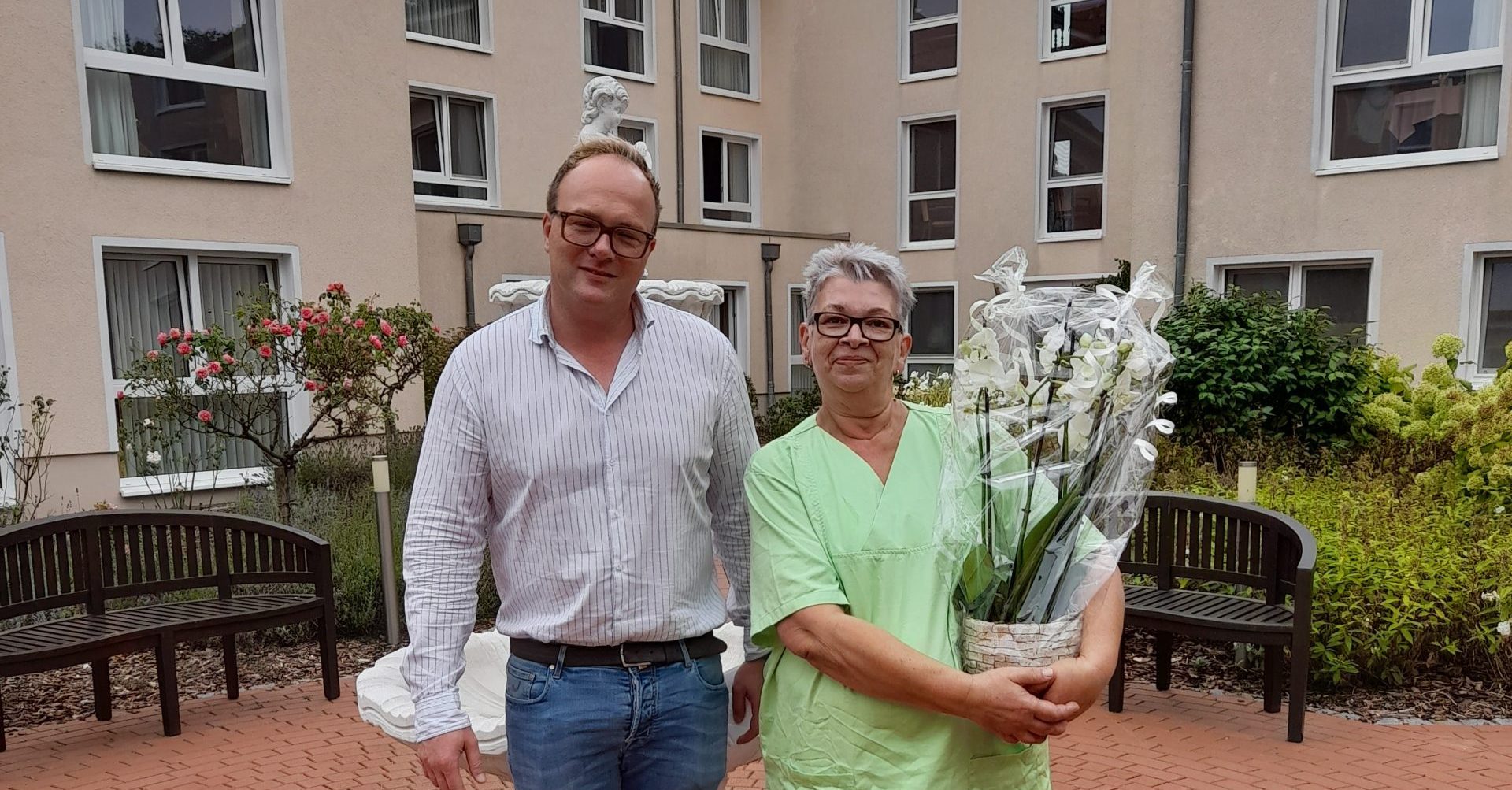 Beatrix Arnold feiert 10 jähriges Dienstjubiläum – DOMICIL GRUPPE